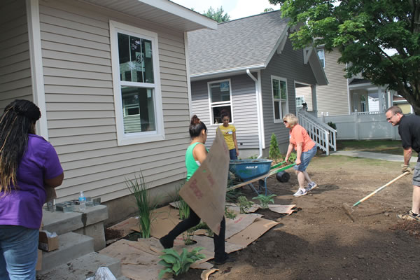 The DECC Company Participates in Habitat for Humanity - DECC